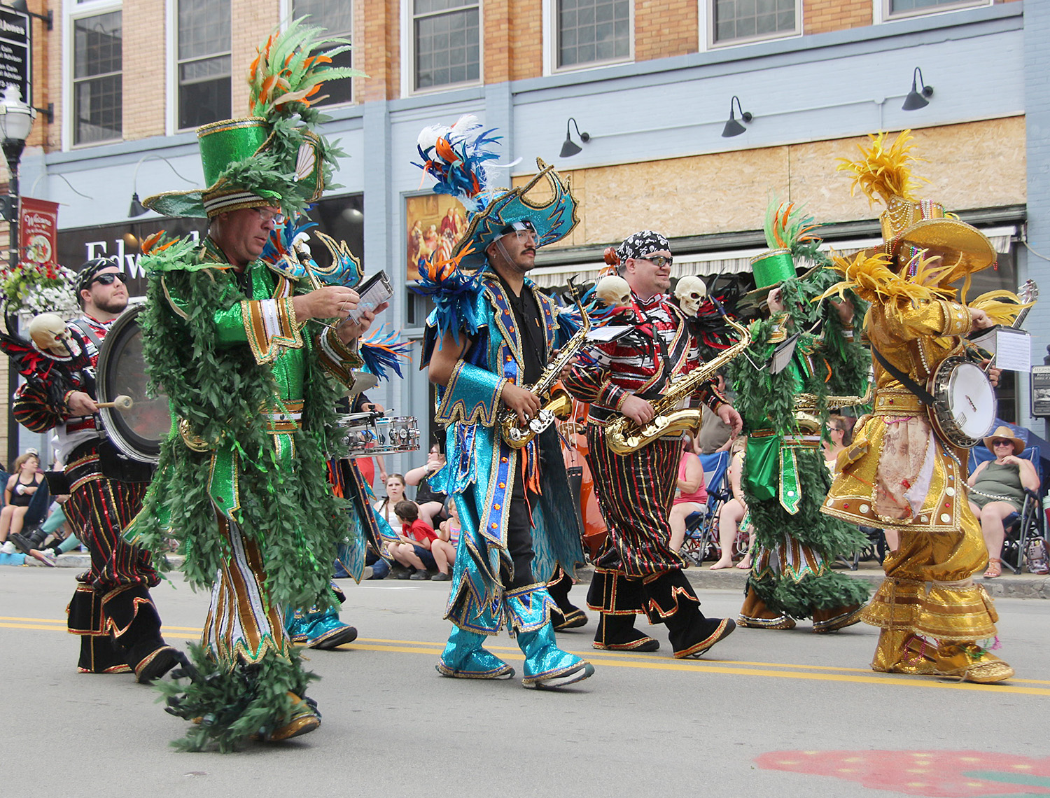Mardi Gras parade | News, Sports, Jobs - The Intermountain
